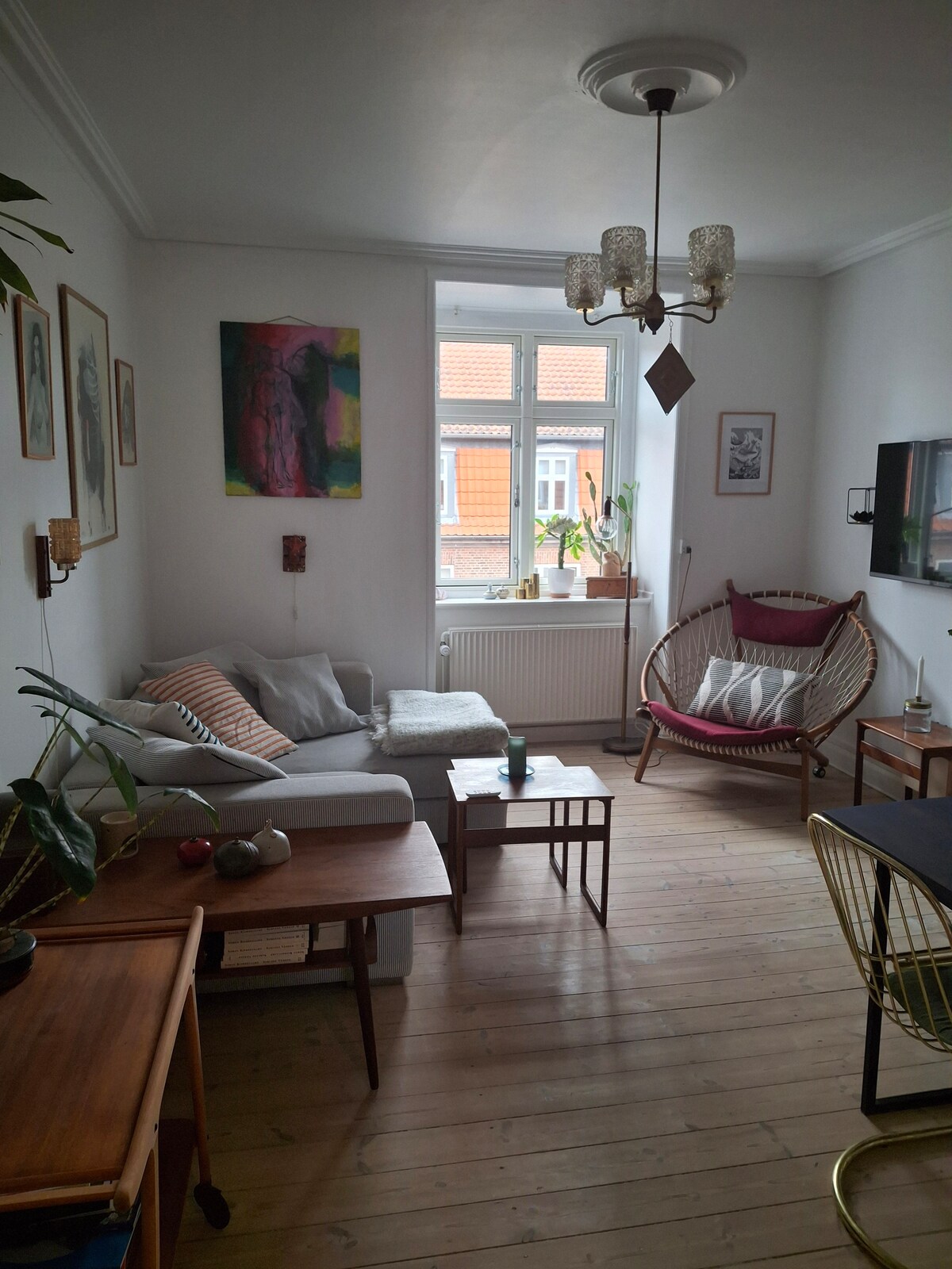 cozy, bohemian Østerbro apartment - Flats for Rent in Copenhagen ...