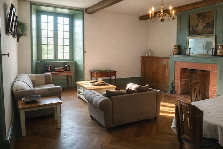 Historic And Unusual Medieval Tower Suite - Saint-Mathieu