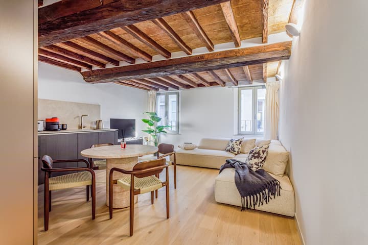 Pietra Di Piazza Grande - Luxury Urban Retreat - Modena, Italy