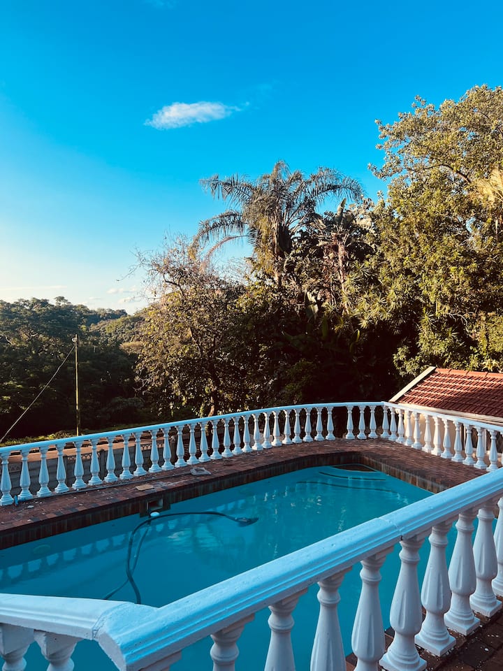 Durban Glenmore Family Stay - Queensburgh