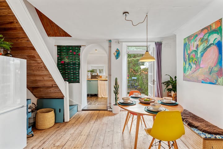 Cosy Cornish Cottage With Artistic Flair - 彭林