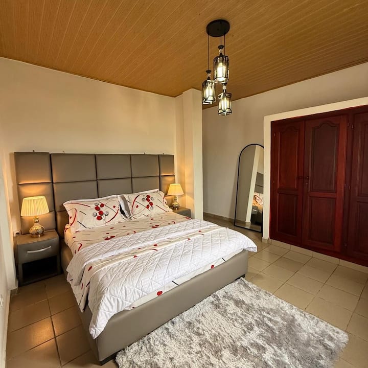 Appartement Meublé T2 Chic Neuf N - Douala