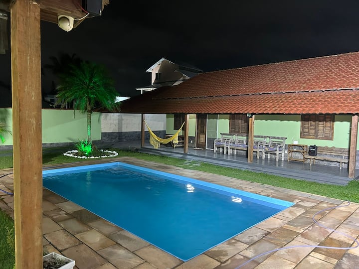 Casa Perto Da Praia Itaipuaçu - Niterói