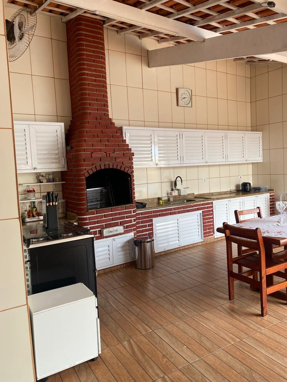 Casa a 500 metros de la playa. - Casas en renta en Peruíbe, São Paulo ...