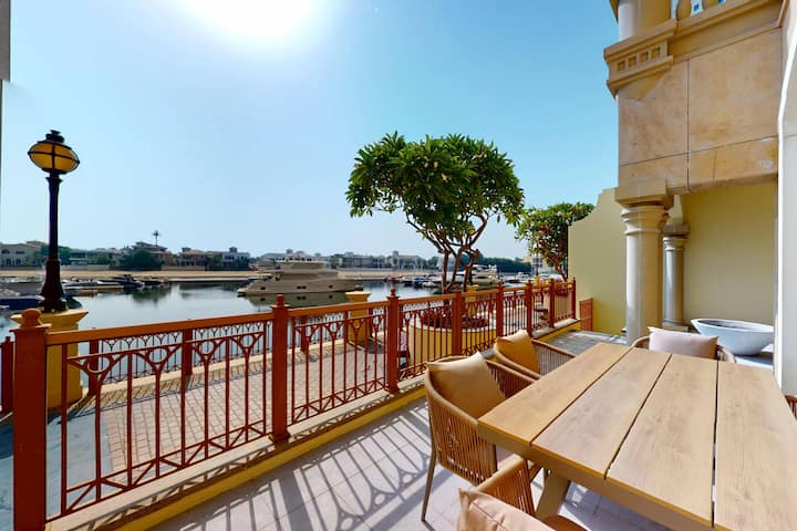 Palm Jumeirah Townhouse | Breathtaking Views - Dubai