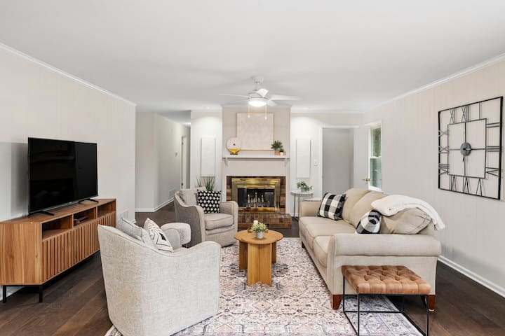 Walton Hs East Cobb Home + Rec & Deck - Marietta, GA