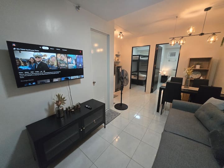 New Cebu Aesthetic 2br Up To 8 Pax | Pay Parking - Cebu