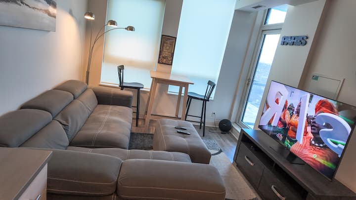 Stylish 1br Urban Oasis • Only 10 Mins To Downtown - Toronto, ON