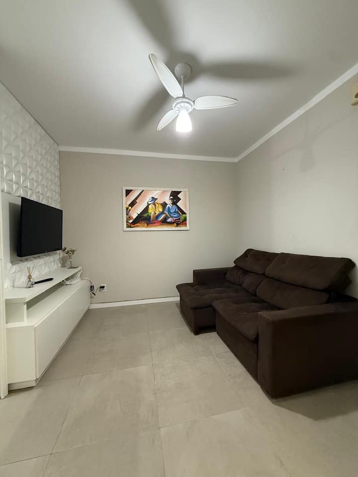 Apartamento No Centro E A 3 Quadras Do Mar - Capão da Canoa