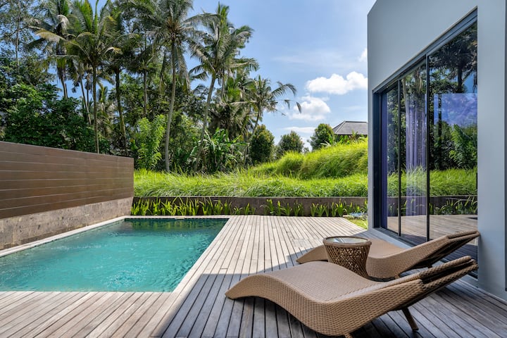 Glass House 2br Villa In Rice Filed, Ubud - Bali