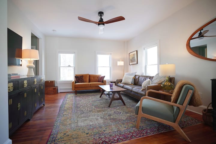 Cozy Kittery Foreside Escape - Portsmouth, NH