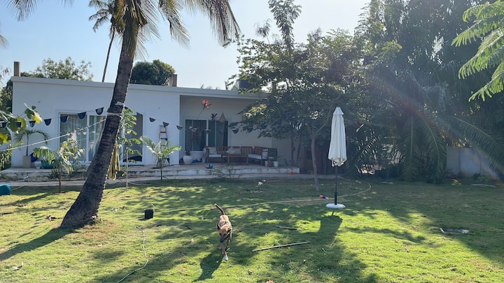 Tropical Family Home - ダル・エス・サラーム