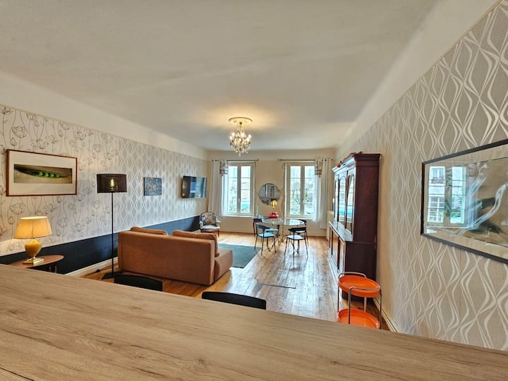 T2 Centre Ville Face à La Mairie - Bourbon-Lancy