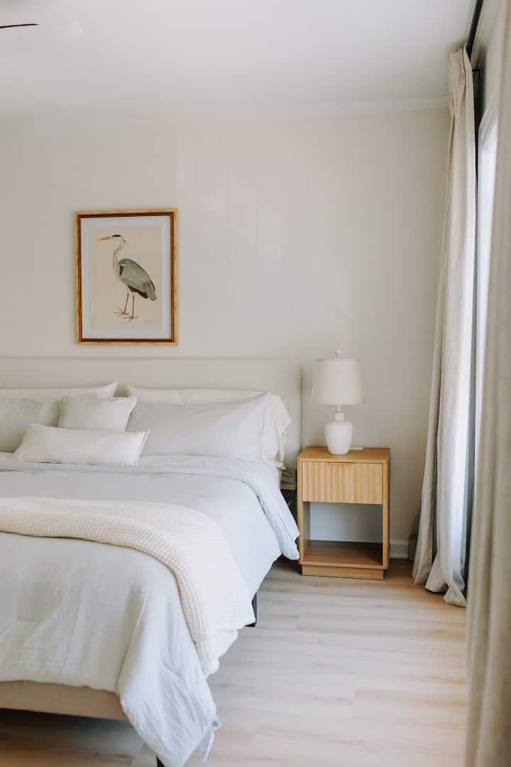 Sunny Lewes Retreat | Pool | Steps To Bike Trail - Lewes