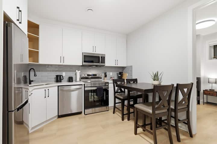 Cozy Suite 1 Bed 1bath Inner City 10 Min To Dt - Calgary