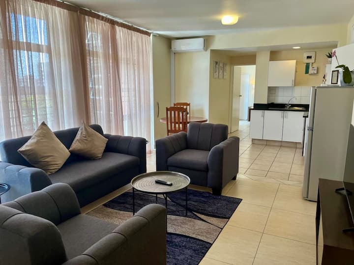 Oceanic 1 Bedroom Self Catering Apartment Cityview - Durban