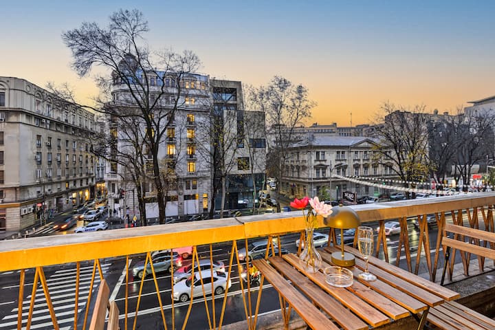 Citylight Apartment (2 Balconies & Self Check-in) - Bucarest