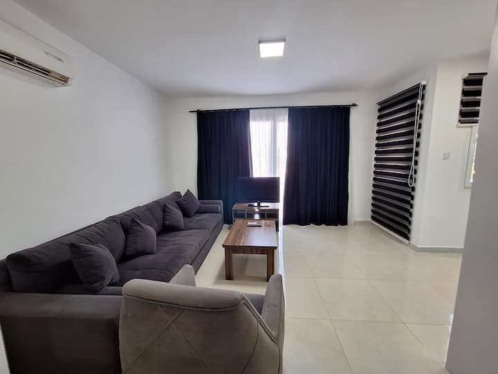 2+1 Luxury Apt In Kyrenia City Centre - Girne