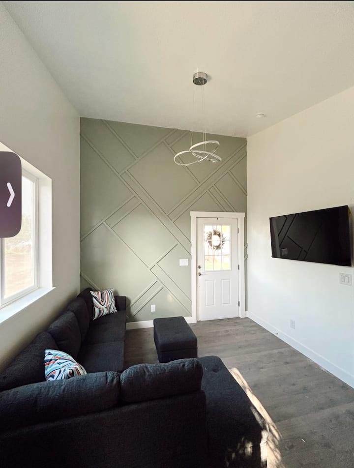 2026 Modern Hideaway! - Pocatello, ID