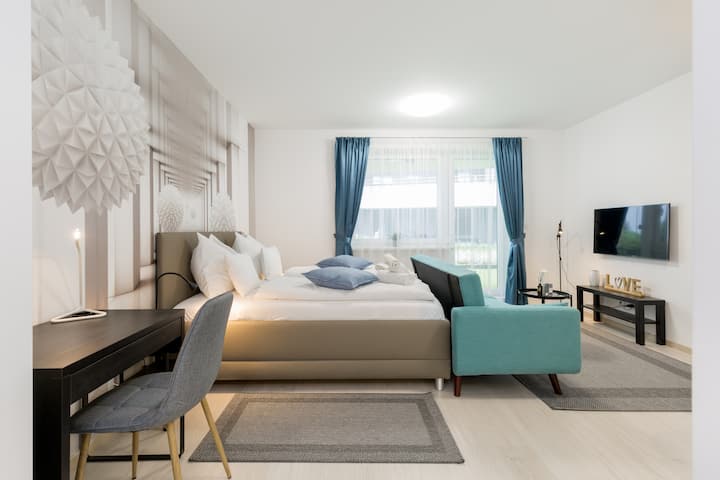 Modern Studio - Balcony - Central Location - Ac - Budapest