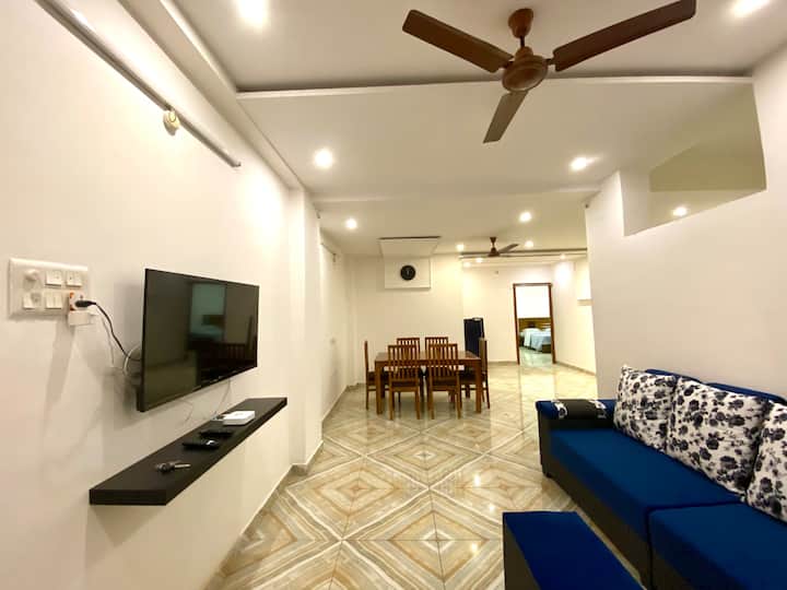 Spacious 3 Bedroom Flat - Unit 2 - Hyderabad