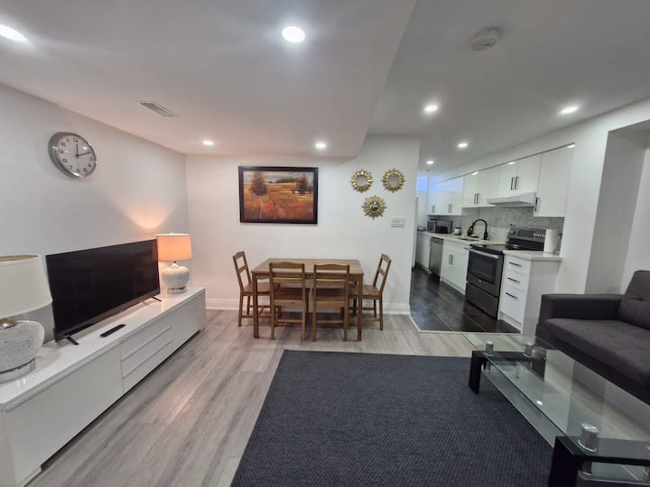 Prime Woodbridge Home-close To Cortelucci Hospital - Vaughan