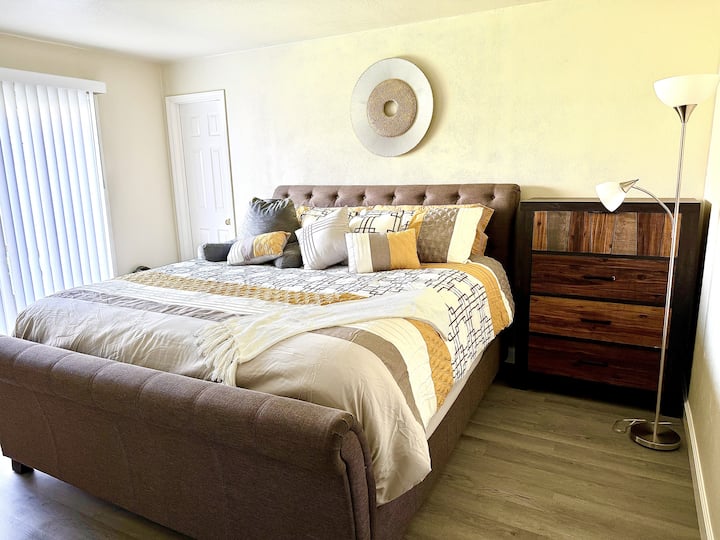 4br Home W/ King Ensuite | 10 Min To Levi’s - Cupertino, CA