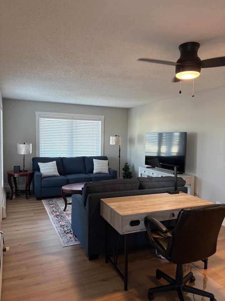 Cozy Quiet Condo - Tisdale