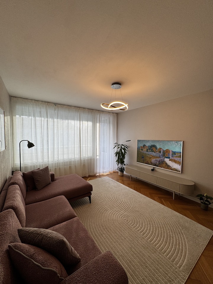 Cozy Modern Apartment In City Center - Helsinki