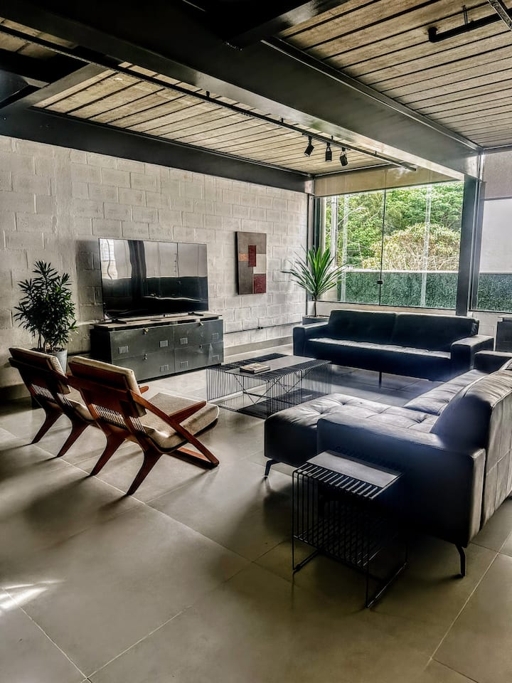 Casa Grande No Buritis P/ 9 | Pet Friendly | Unibh - Belo Horizonte