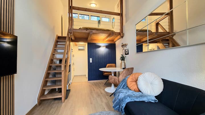 Castle Hill • The Duchess • Central • Boutique - Thun