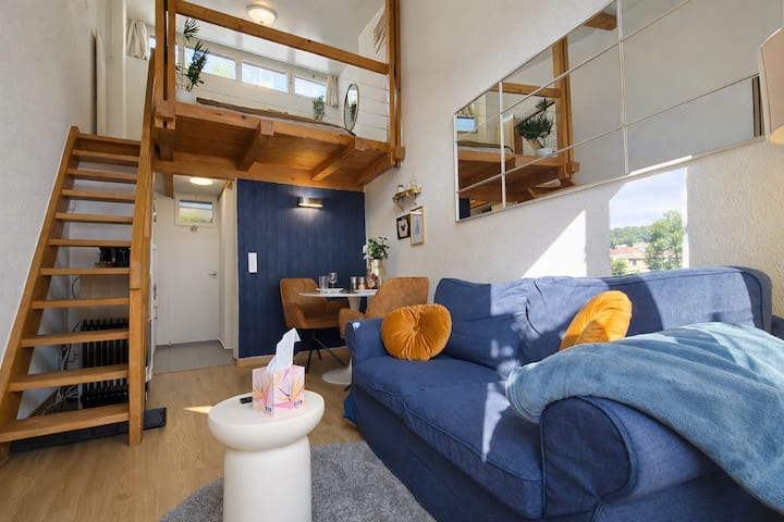 Castle Hill • The Duchess • Central • Boutique - Thun