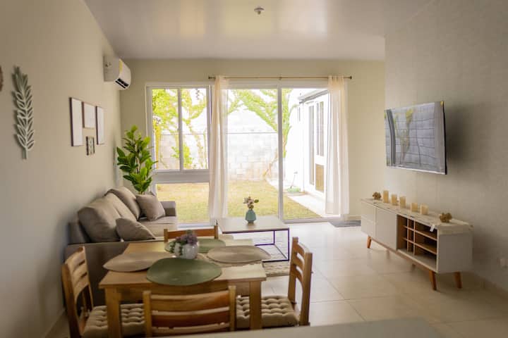 Resort Home W/ Pool & Nature. 20 Min Beach/tecla - El Salvador