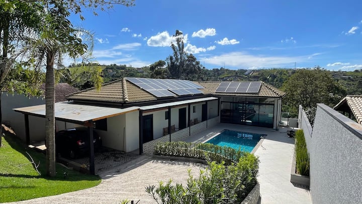 Casa Em Atibaia - Piscina Aquecida E Linda Vista - Atibaia