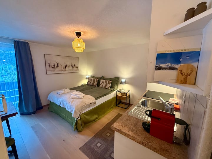 Charmantes Studio Nahe Zentrum Mit Sonnigem Balkon - Valbella