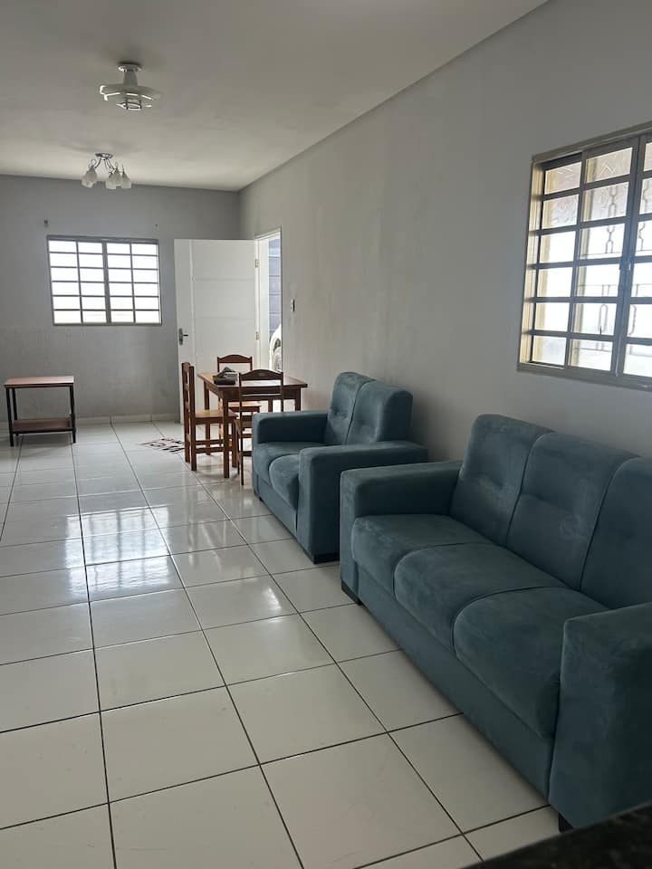 Casa 3 Qto C Ar Um Suíte Gar 2 Carros Anapolis Go - Anápolis