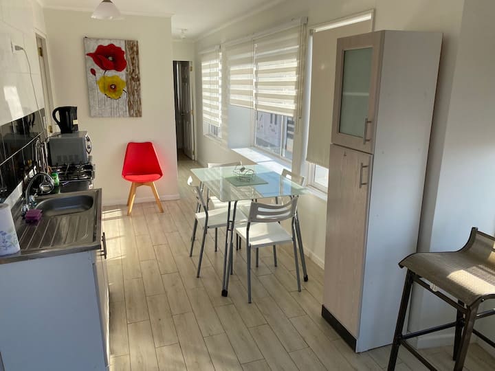 Cómodo Departamento Cerca De La Playa - Caldera