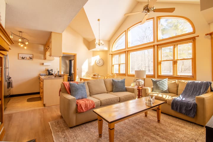 Jack O’lantern Mountain Retreat - New Hampshire (State)