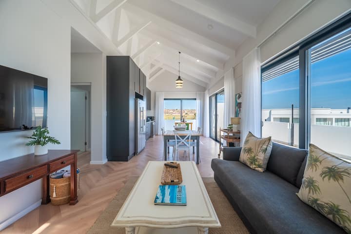 Kabeljauws Beach Front Apartment Unit 4 - Bahía de Jeffreys