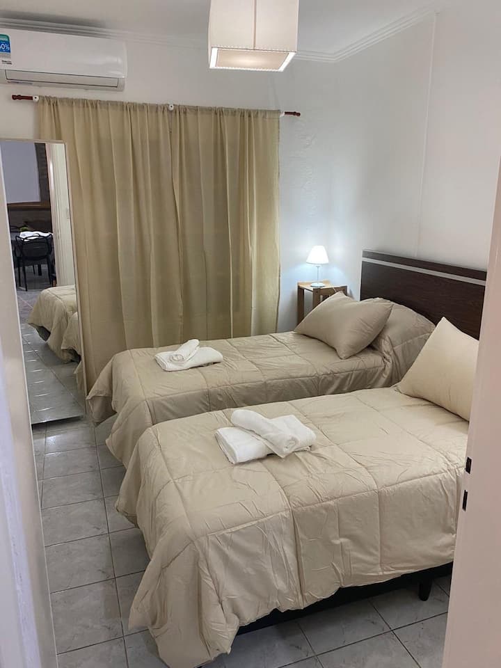 Depto. Moderno Para 3· Ac · Excelente Ubicación - Villa María