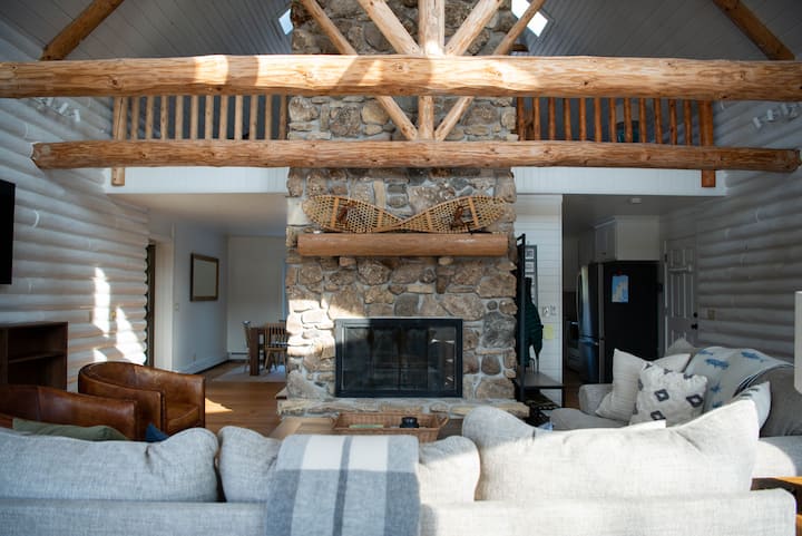 Modern Log Cabin In Ellison Bay - Washington Island, WI