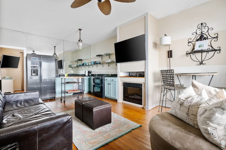 Front Beach Condo! 1 Block To Center Street-2c - Folly Beach, SC