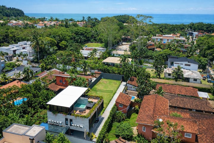 À 410m Da Praia, 7 Suítes A/c, Piscina E Churrasq - São Sebastião