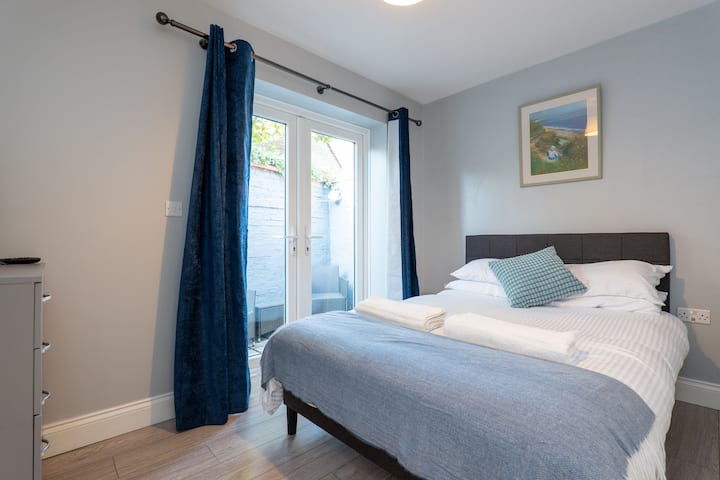 2br | Sleeps 4 | Parking | Fast Wifi | Contractors - Bedford, Royaume-Uni
