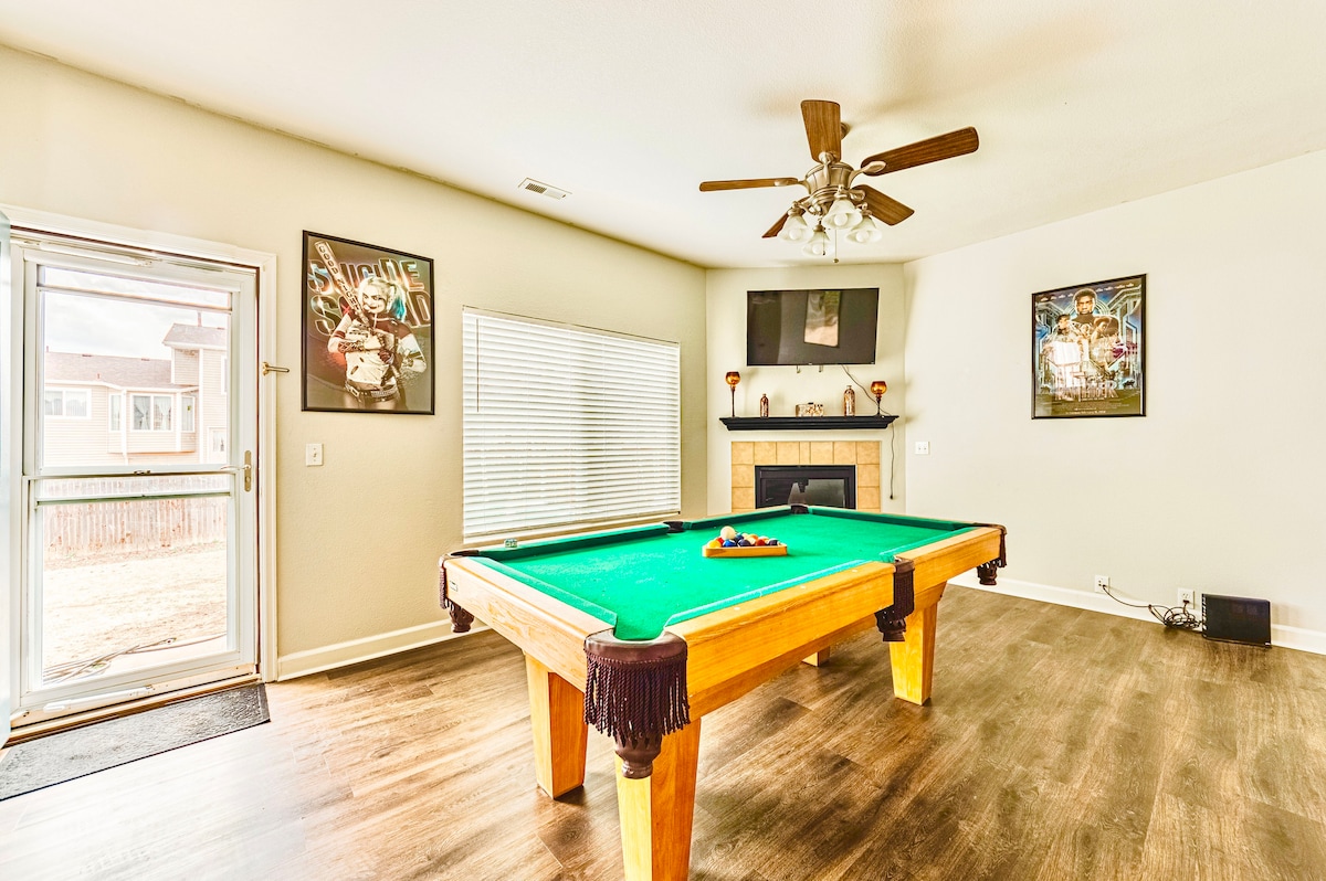 •Binder Mountain Stay• Games, Wine, & Hot tub - Houses for Rent in ...