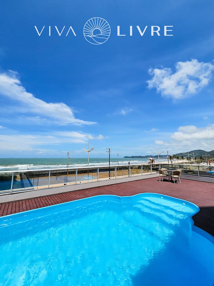 Ap Com Piscina Em Predio Frente Mar - Aeroporto - Navegantes