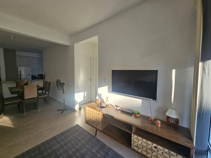 Apto Centro De Serra Negra/wi-fi Rápido/garagem - Serra Negra