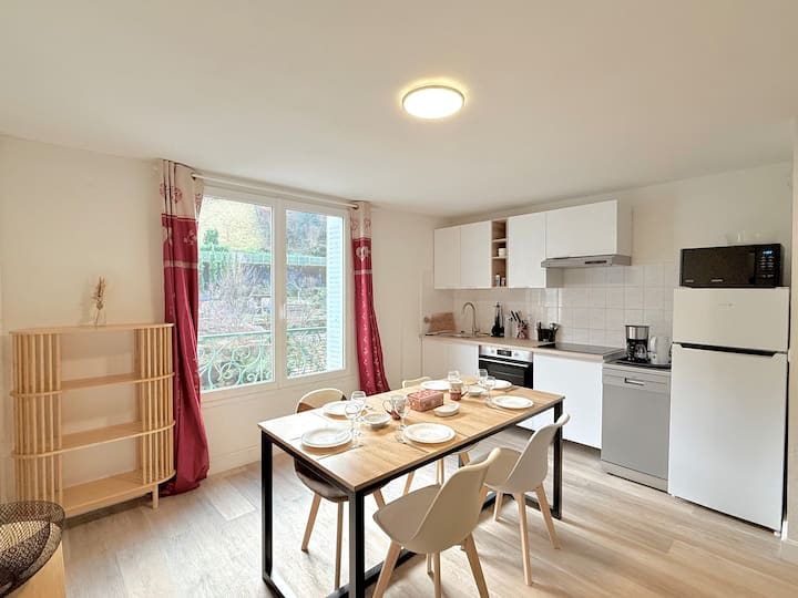 Appartements 6 Personnes : Thermes, Nature Et Ski - Allevard