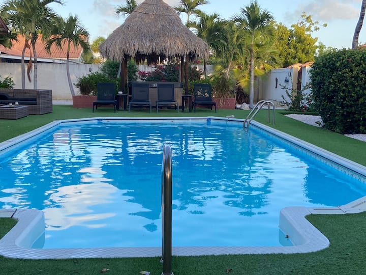 "Nos Luga" Ons Plekje - Curaçao