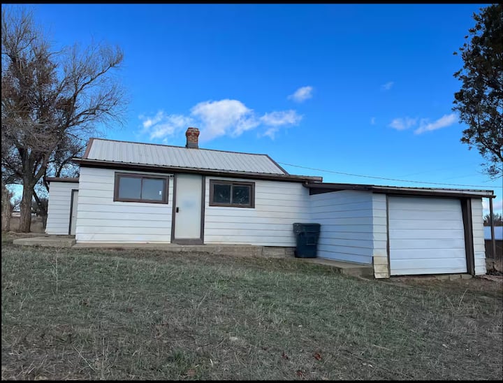 Renovated Home. Spacious & Clean - Jordan, MT